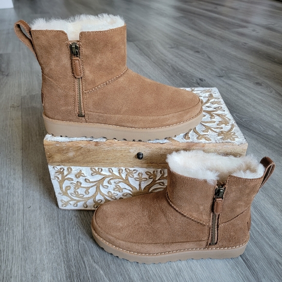 UGG | Shoes | Ugg Classic Zip Mini Boot | Poshmark